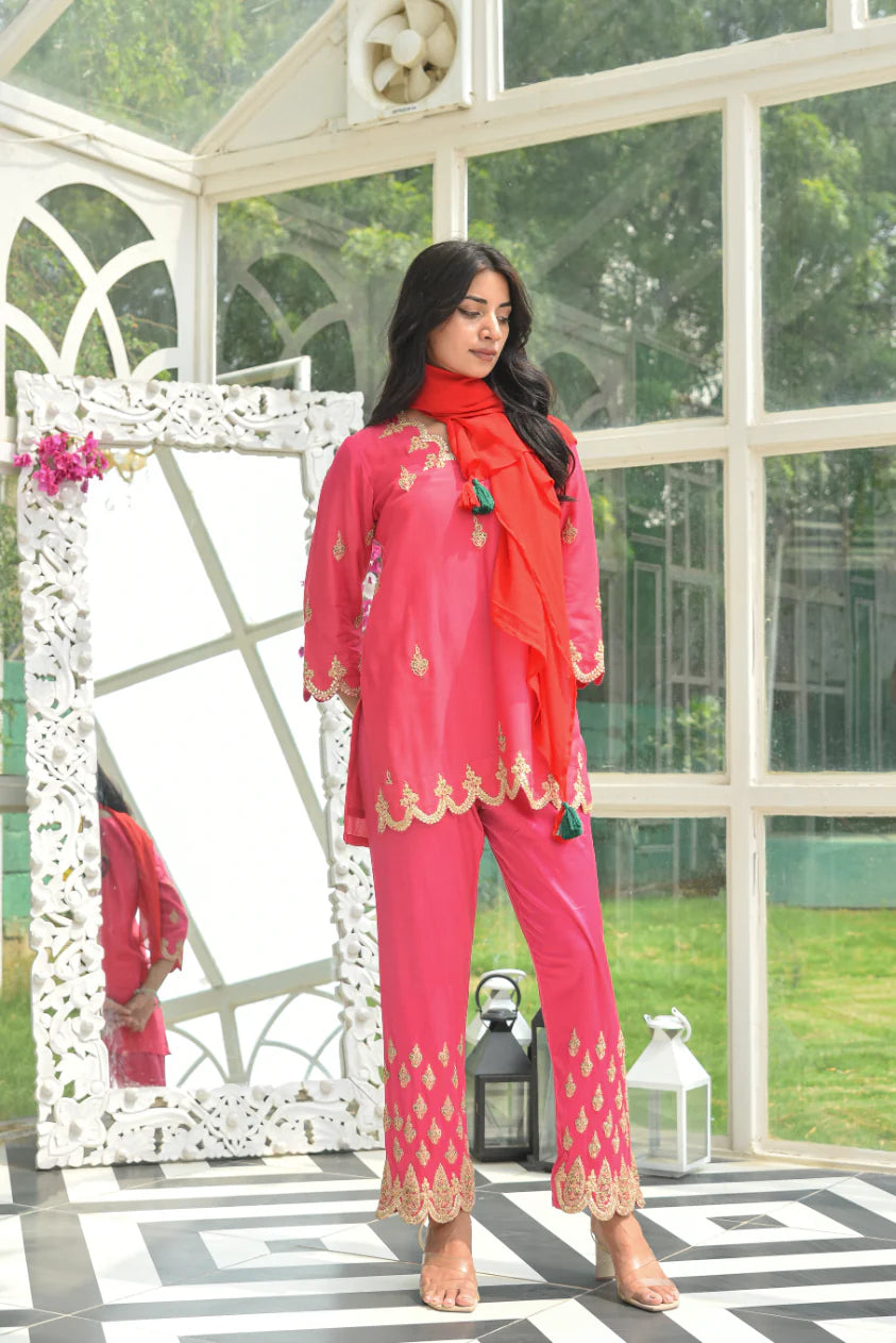 How to wear a Anarkali in London: Socialite Edition